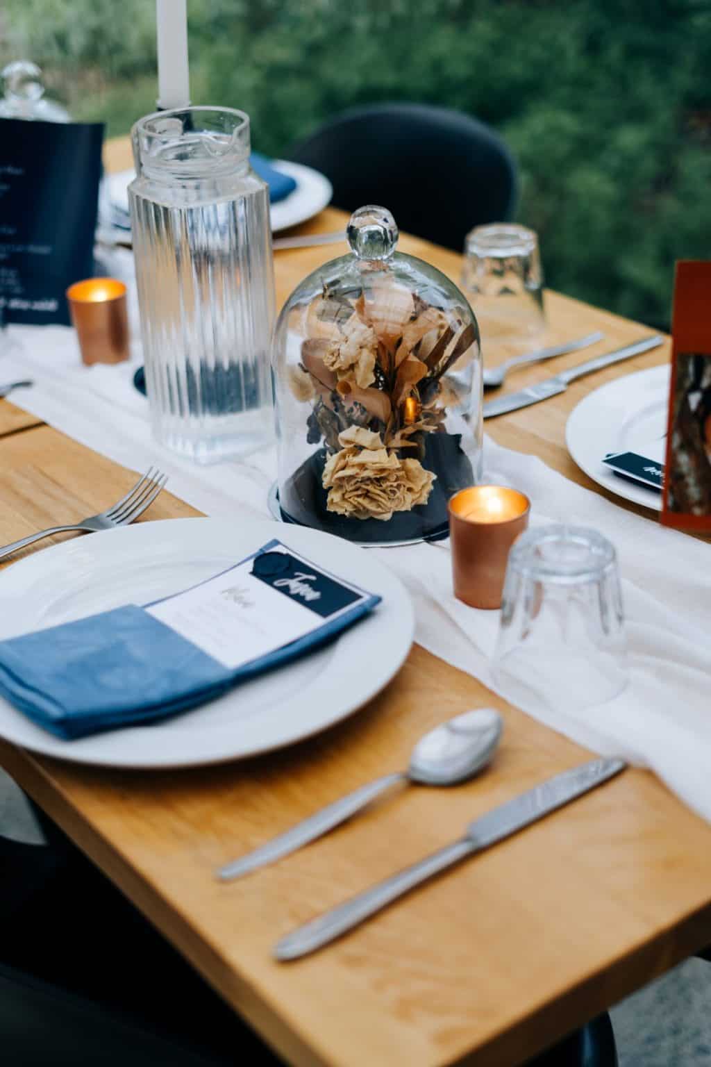 6 Extraordinary Small Wedding Reception Ideas